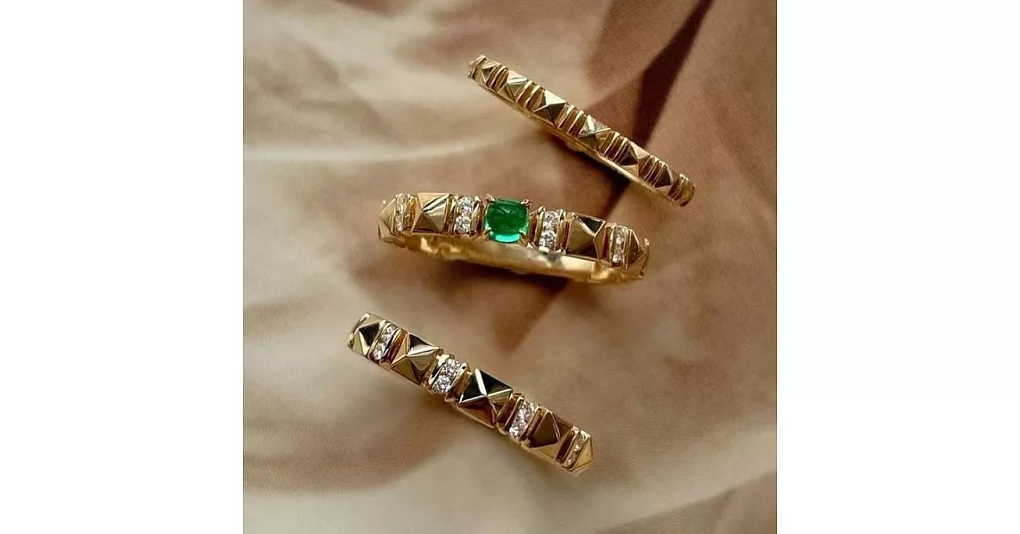 博客來-【HC Jewelry】18K黃金鉚釘戒指 (寬版/8分鑽)