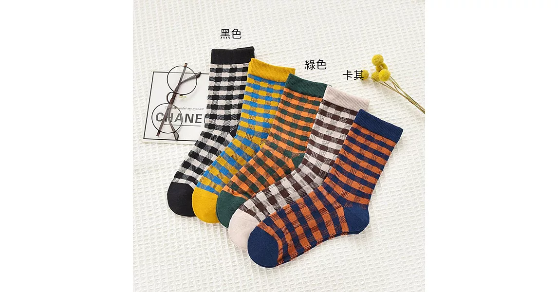 博客來-【Wonderland】日系格紋學院風中筒襪(5色) FREE 黑色