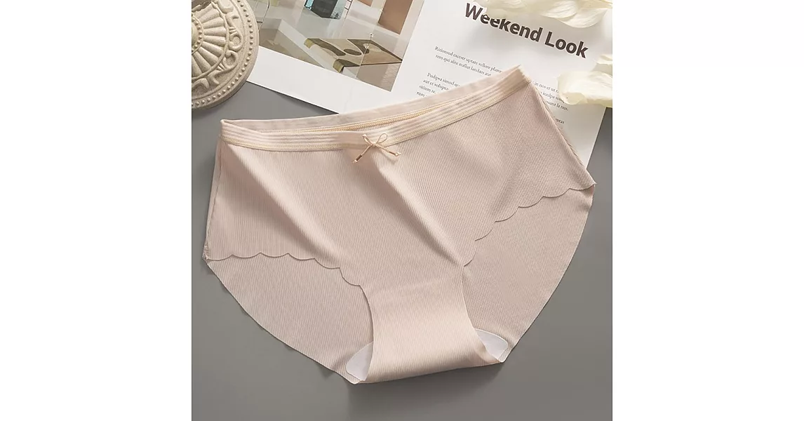 博客來-【STizi 史堤茲】和事現貨 女士內褲 3入組 無痕冰絲內褲 舒適透氣 不夾臀裸感三角褲(N006 3入組) L 豆沙粉