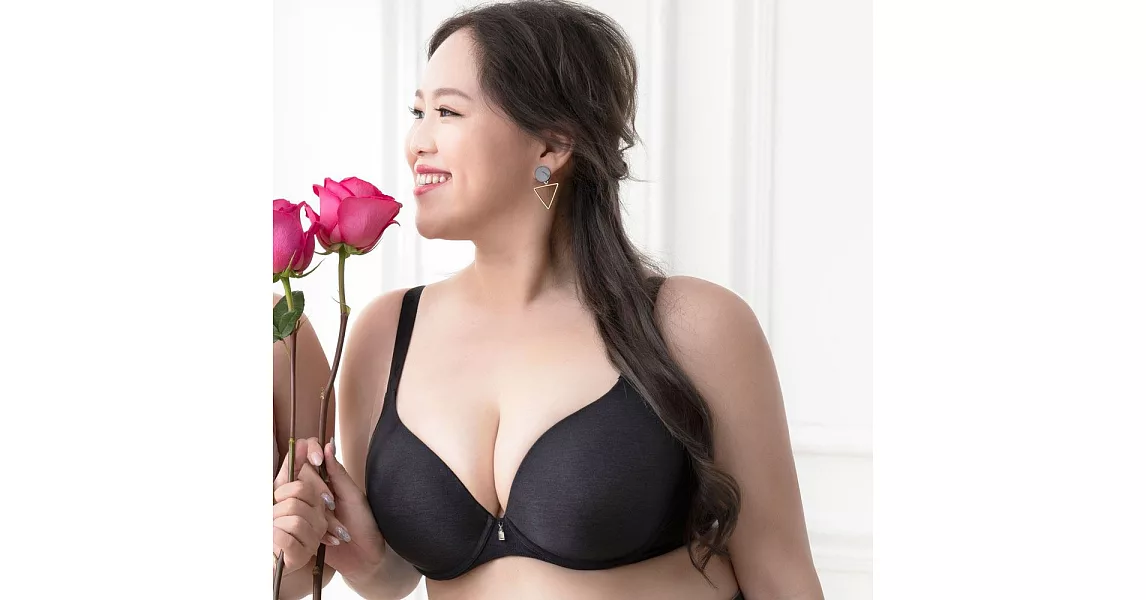 博客來-華歌爾-EFG+大罩杯 E-G罩杯內衣(時尚黑) 雙層Q棉罩杯-VB4099BL 36/80F F80