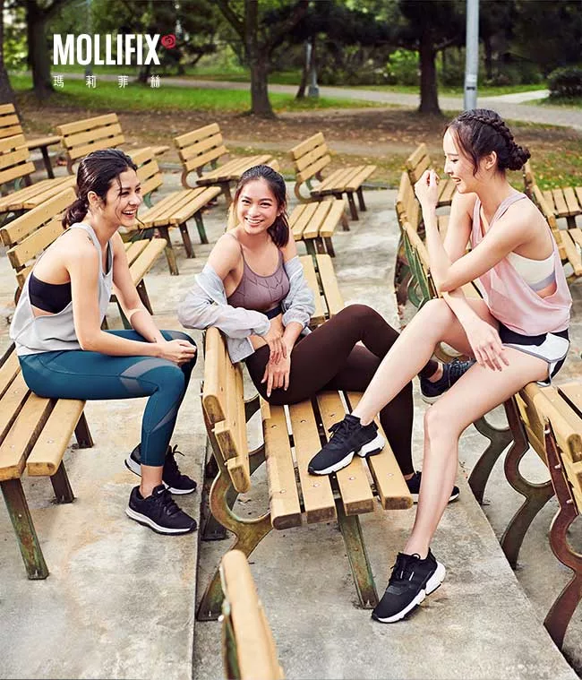 博客來-Mollifix瑪莉菲絲 A++梯背LOGO織帶舒心BRA (黑)M